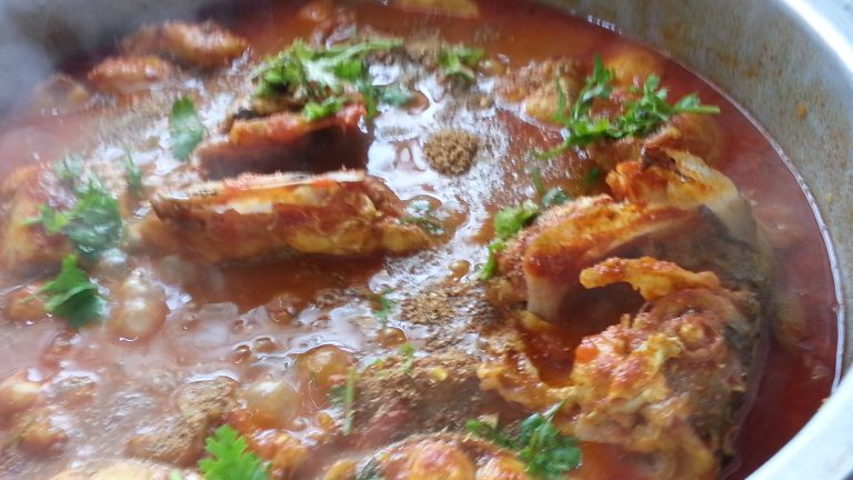 Hyderabad Fish Pulusu Recipe | Mahilalu