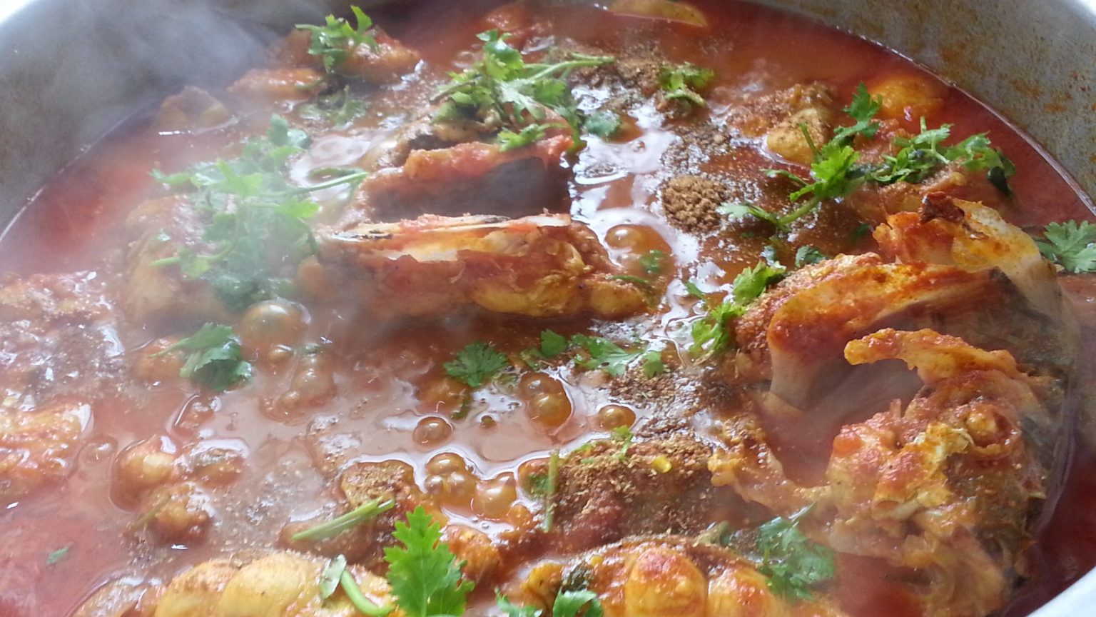 Hyderabad Fish Pulusu Recipe | Mahilalu